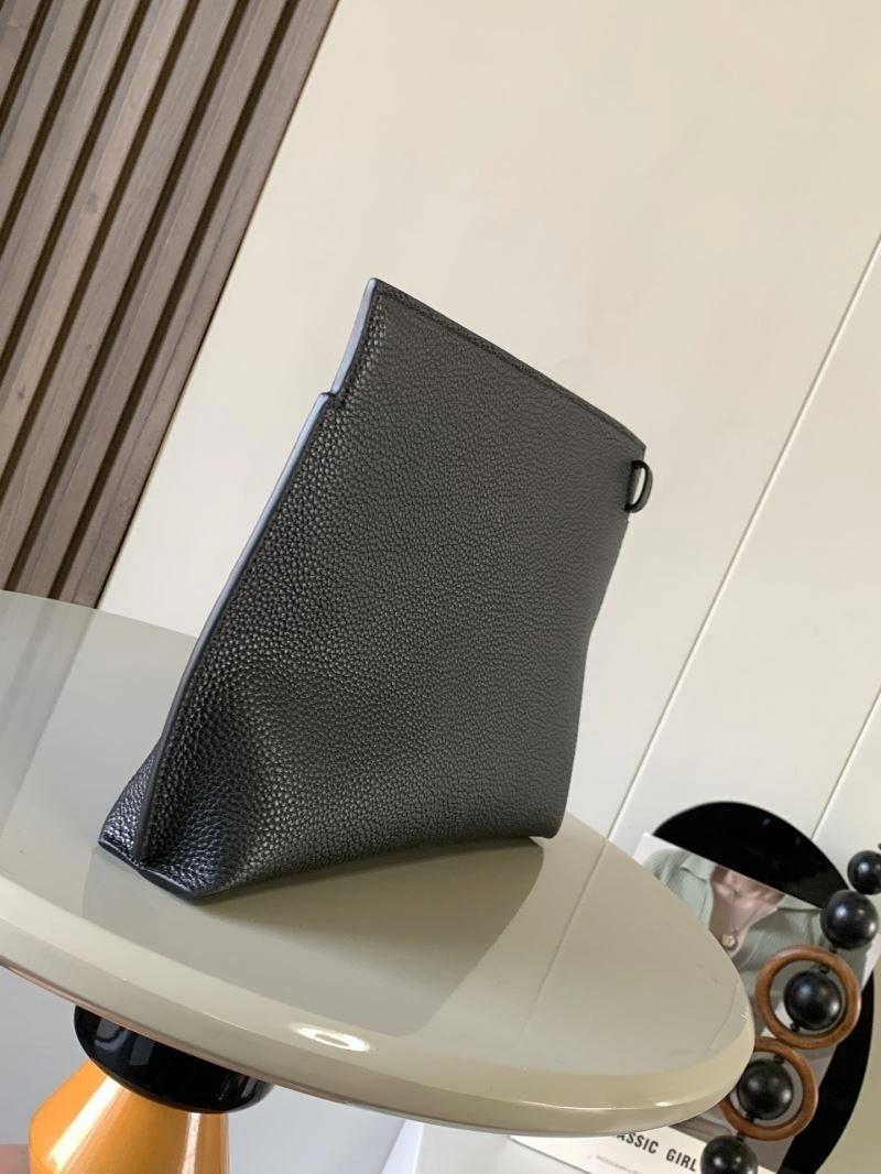 Inexpensive Loewe Clutch Bags