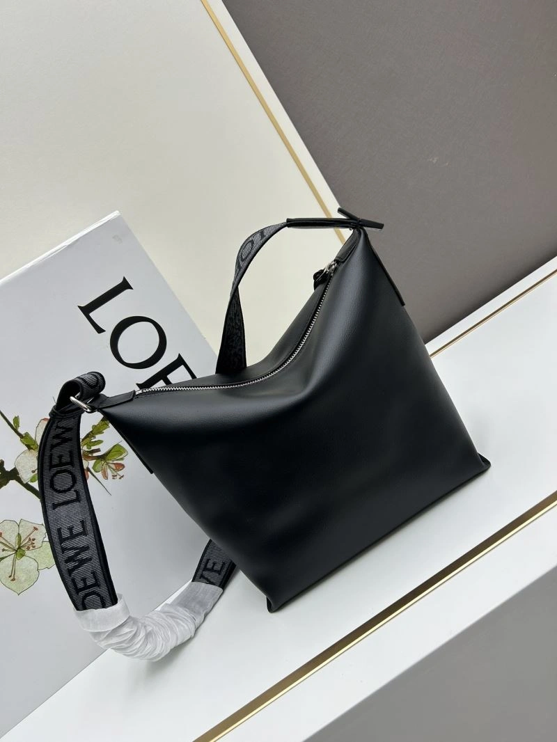 Accurate model Loewe Cubi Bags