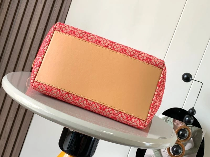 Precise copy Loewe Cubi Bags