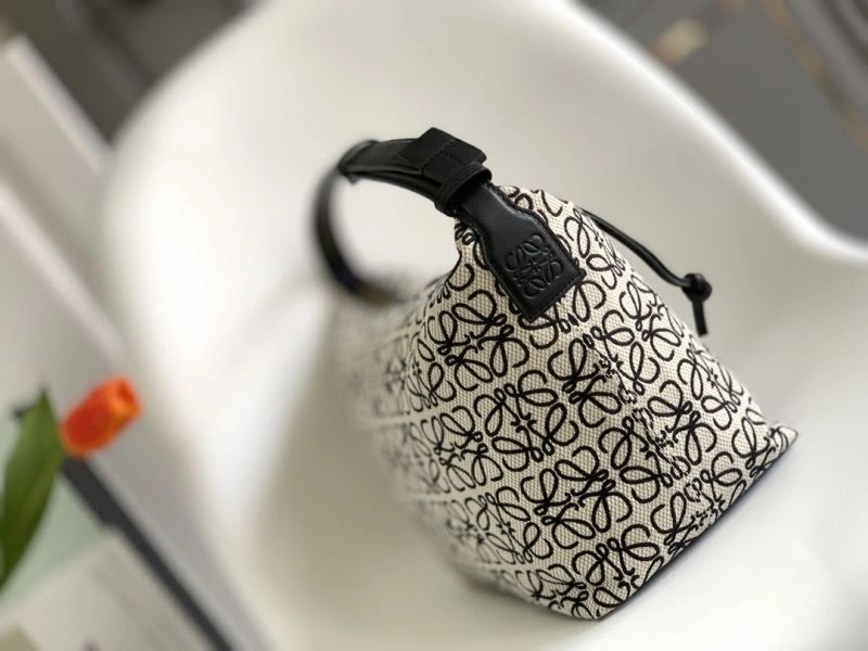 Discounted Loewe Cubi Bags