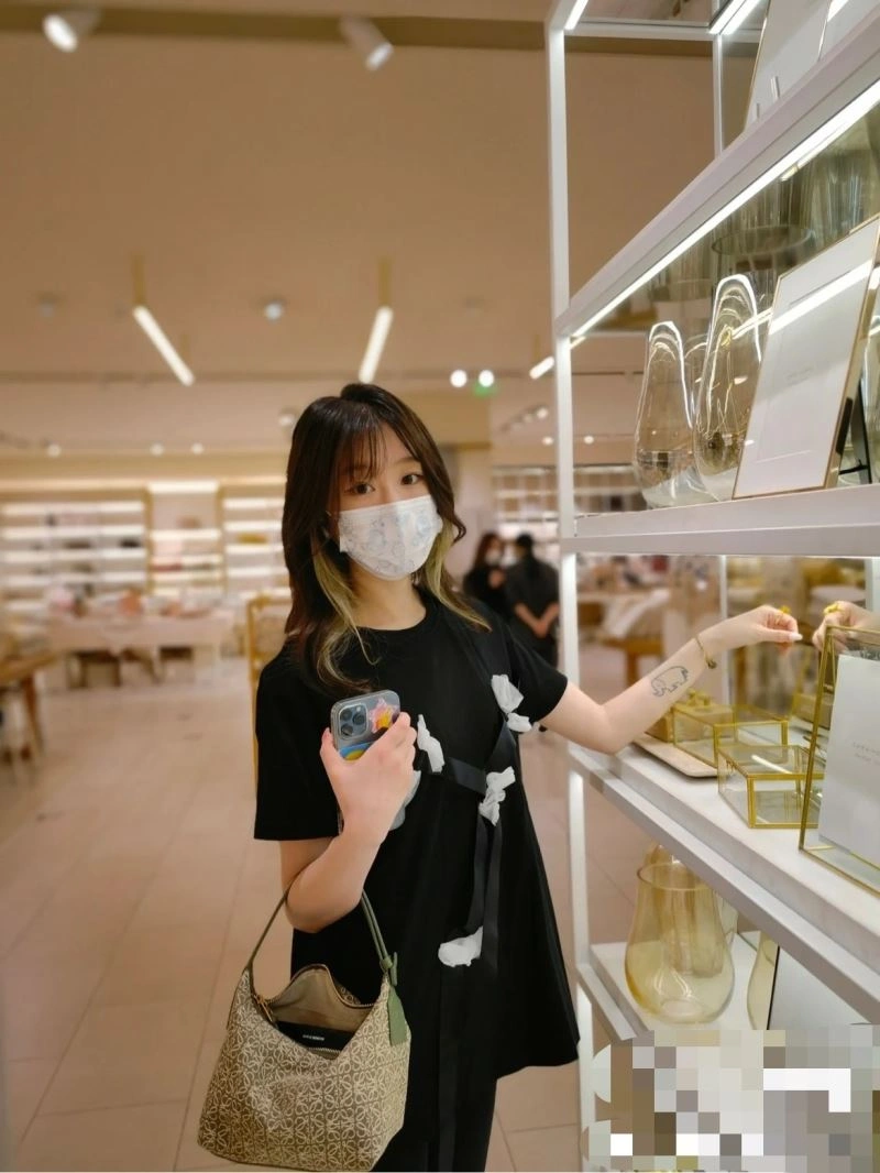 Value-priced Loewe Cubi Bags