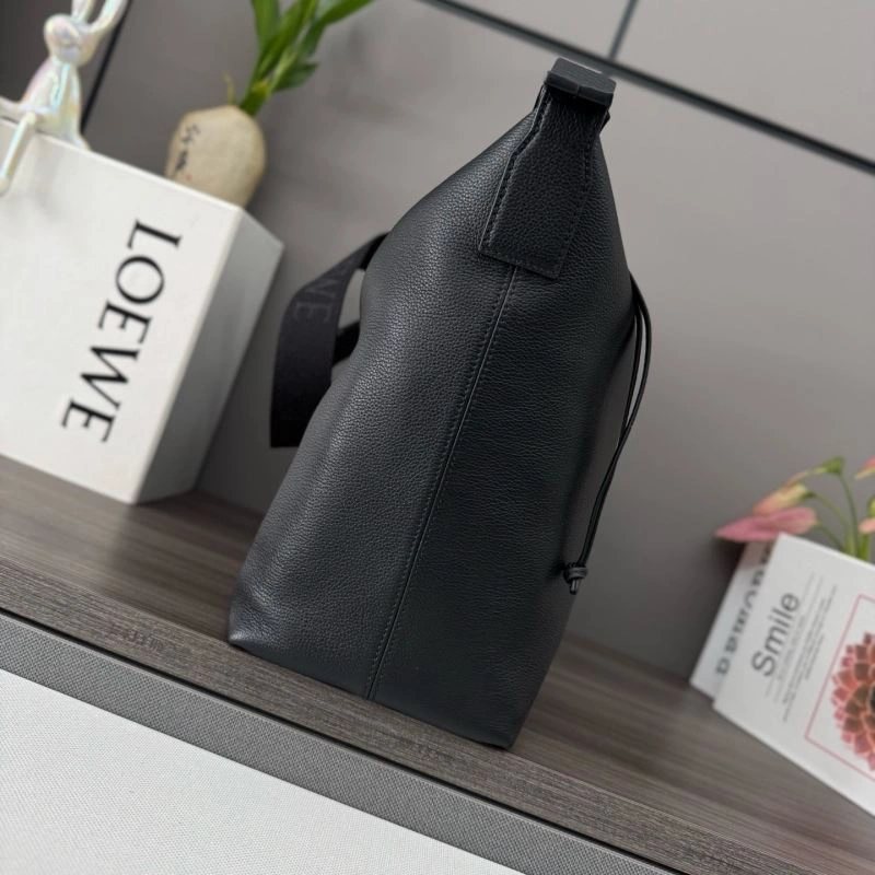 Precise copy Loewe Cubi Bags