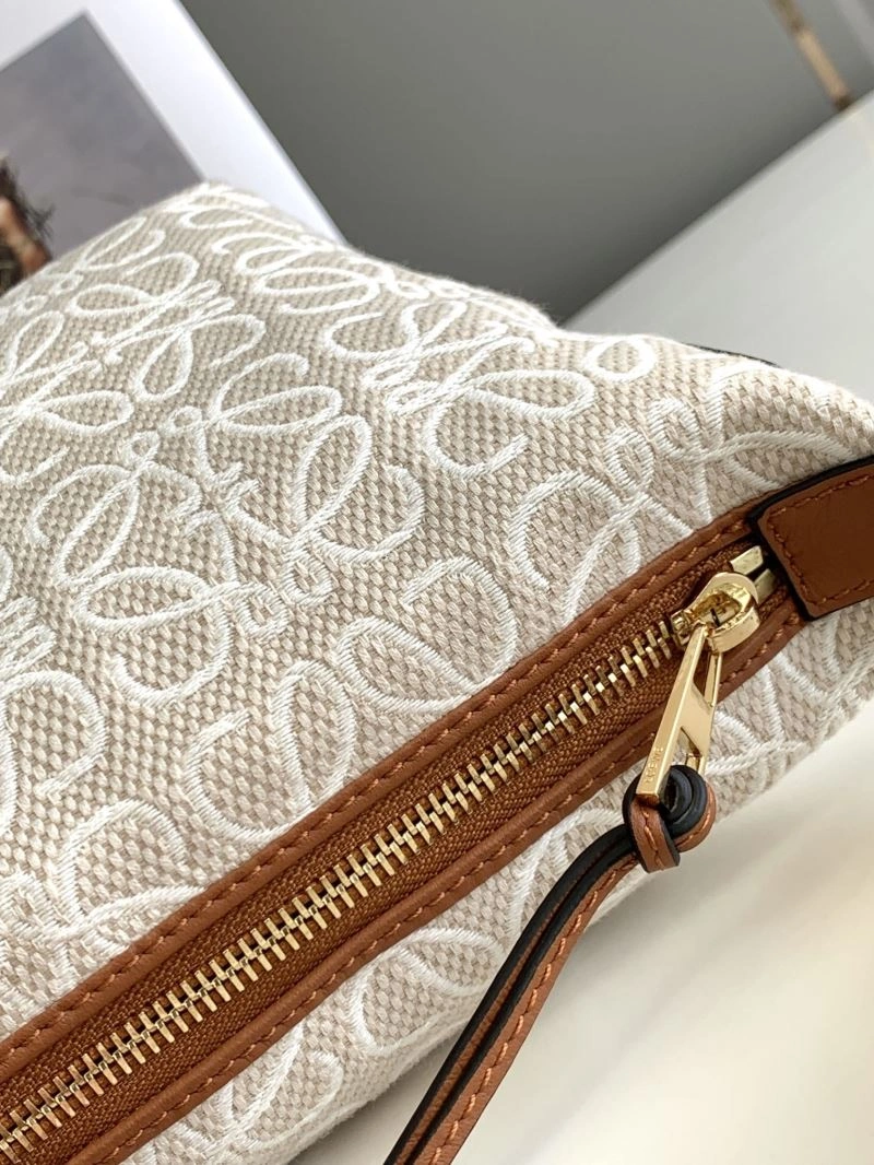 Bargain Loewe Cubi Bags