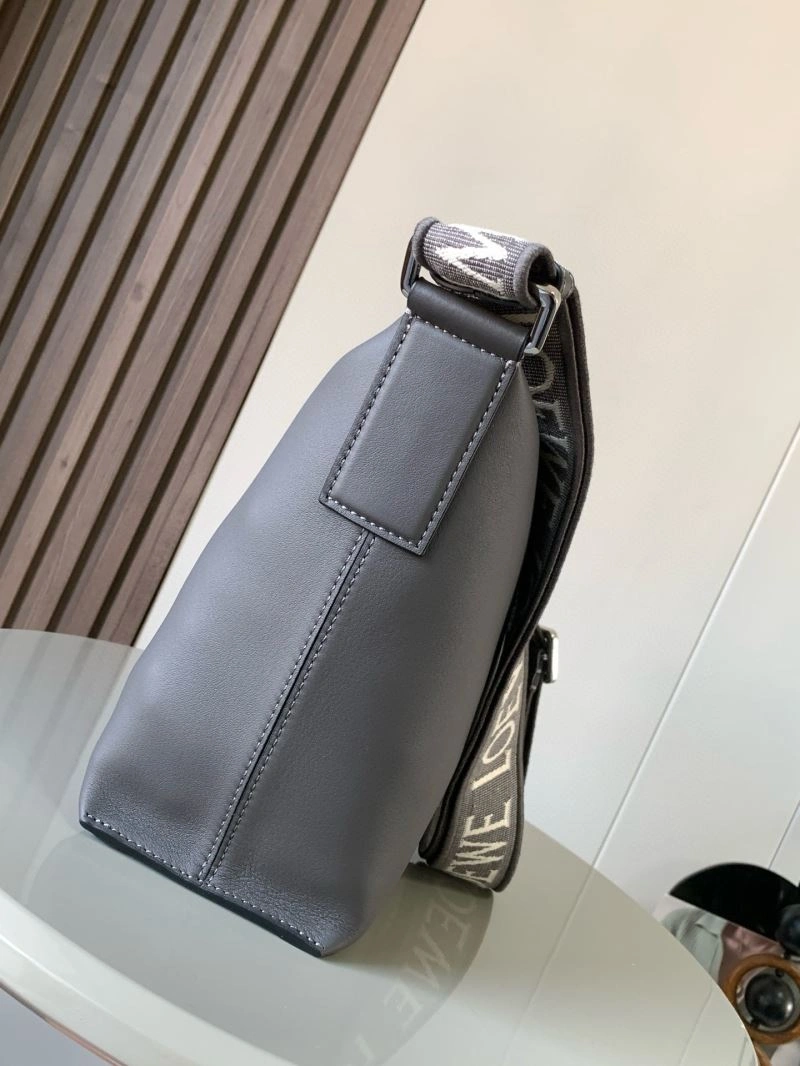 1:1 copy Loewe Cubi Bags