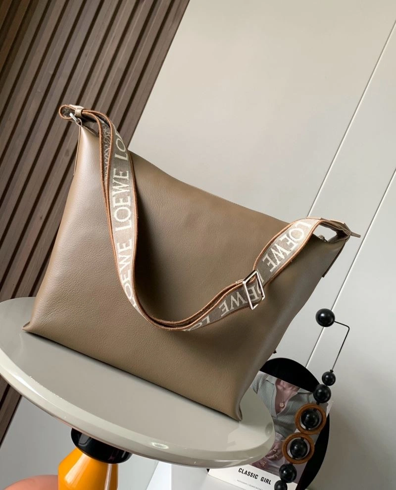 Brand-original Loewe Cubi Bags