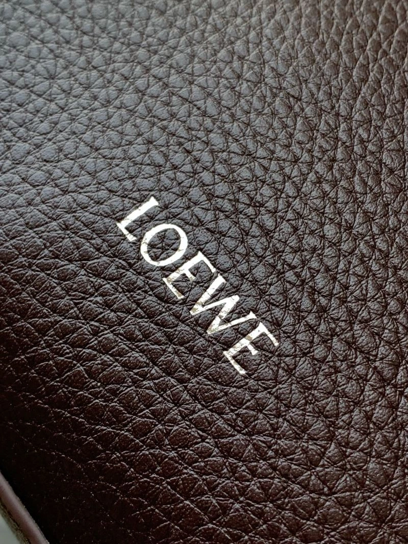 Accurate model Loewe Cubi Bags