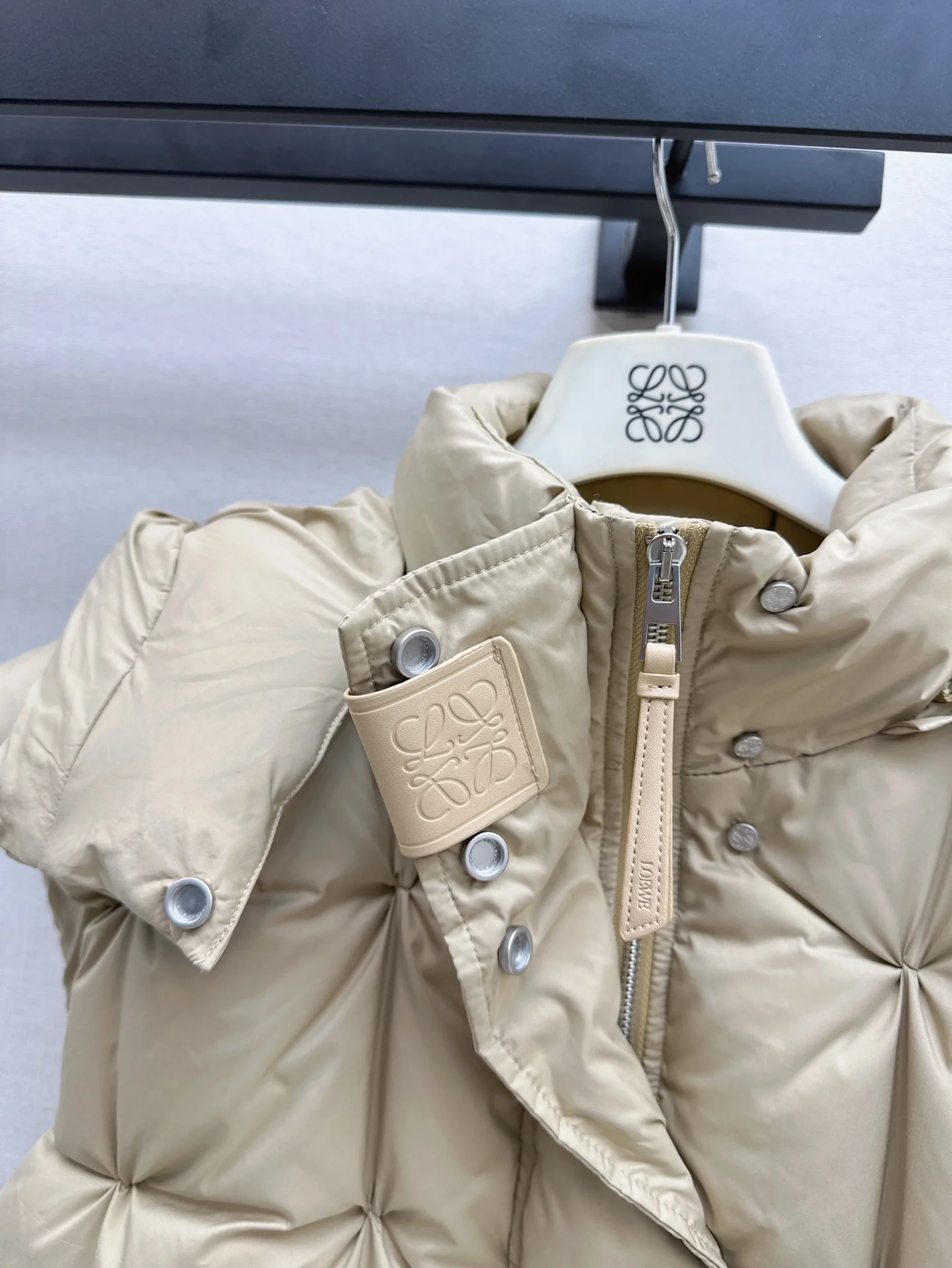 Brand-original Loewe Down Jackets