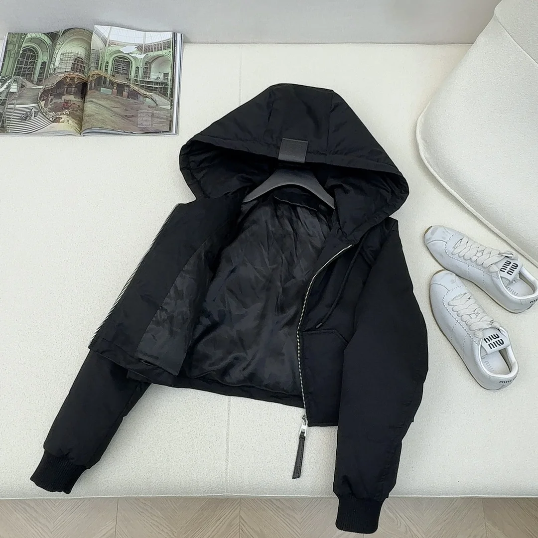 Low-cost Loewe Down Jackets