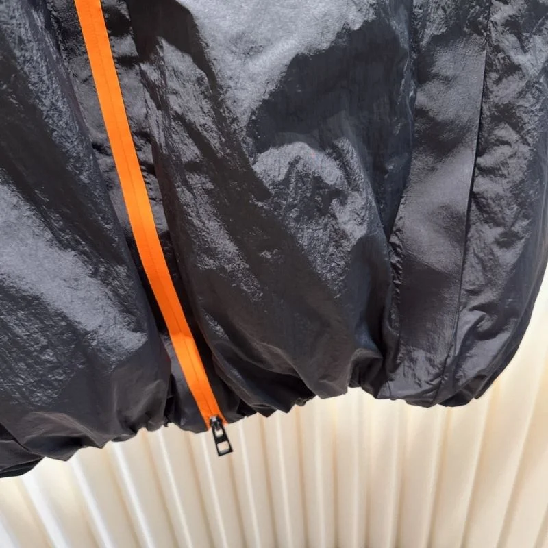 Top mirror Loewe Down Jackets