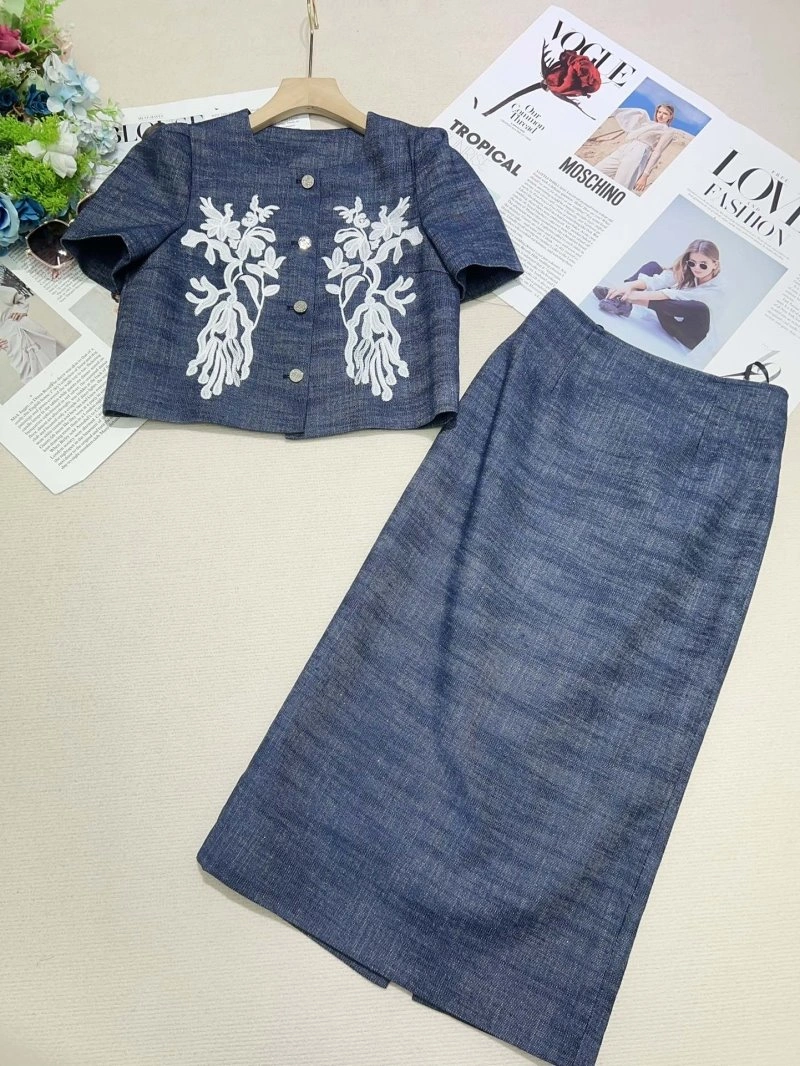 Loewe Dress Suits