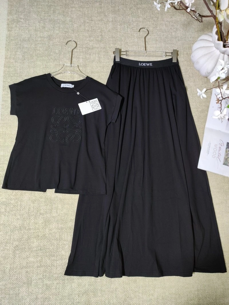 Perfect replica Loewe Dress Suits