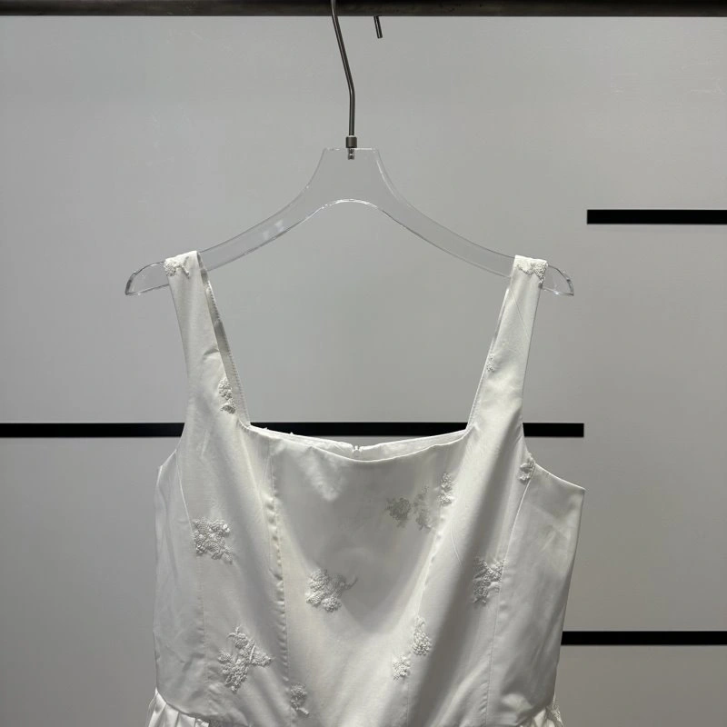 Low-cost Loewe Dress