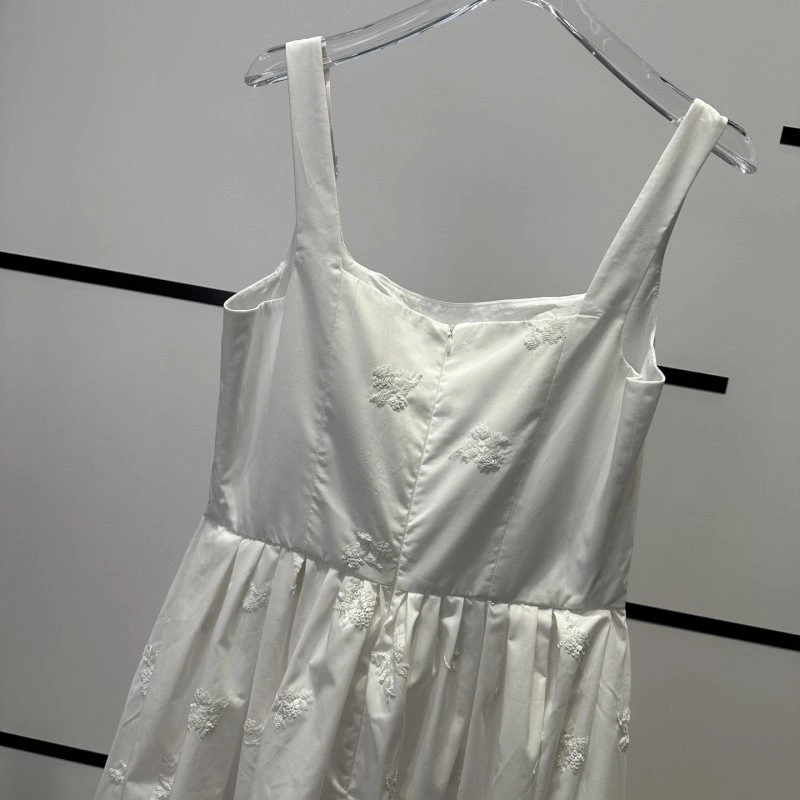 Low-cost Loewe Dress
