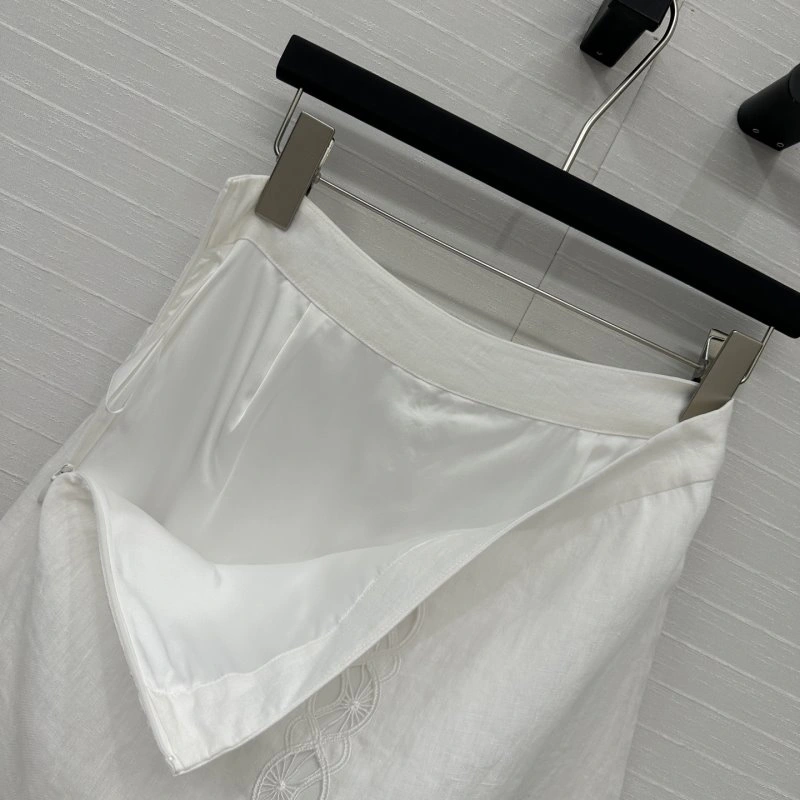 Low-cost Loewe Dress