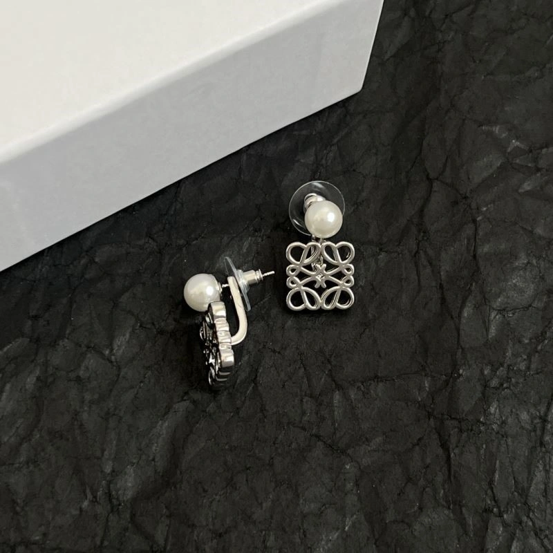 High fidelity Loewe Earrings