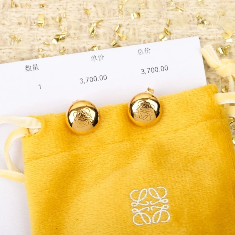 Low-cost Loewe Earrings