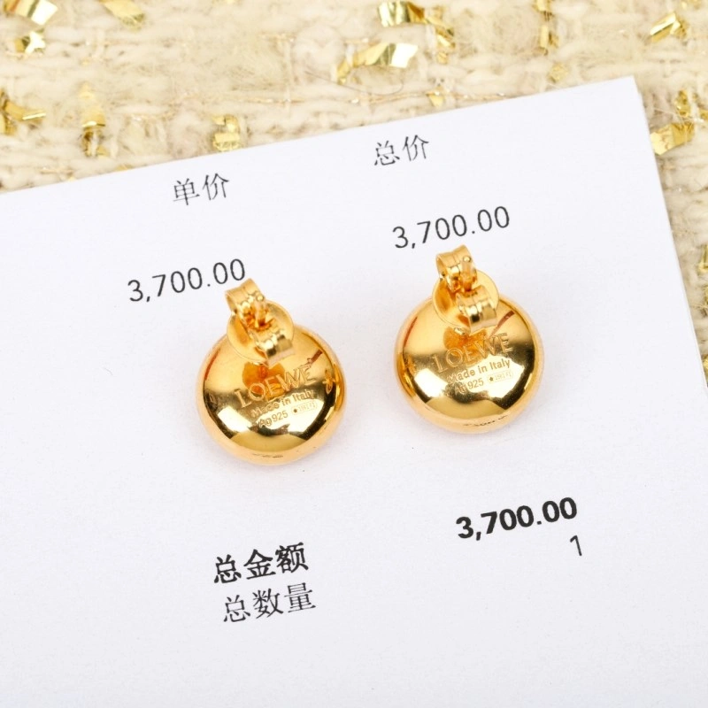Low-cost Loewe Earrings