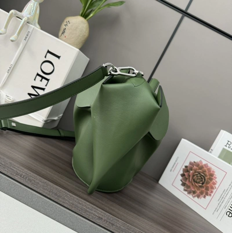 Bargain Loewe Elephant Bags