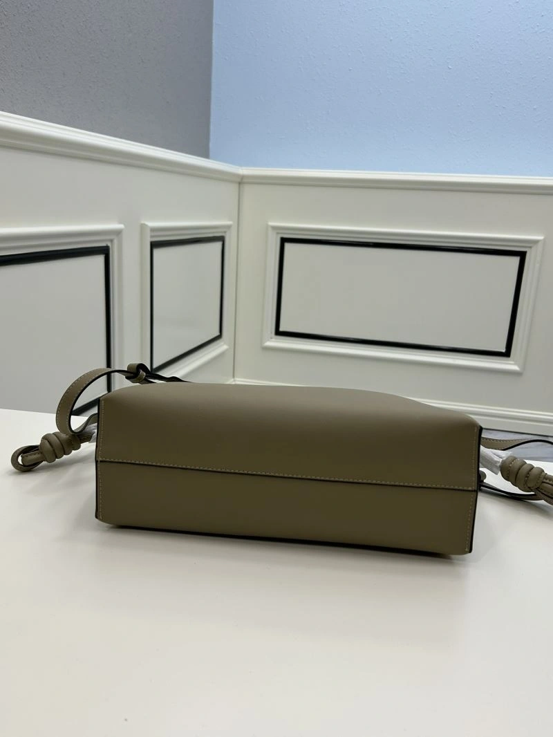 Top mirror Loewe Flamenco Bags