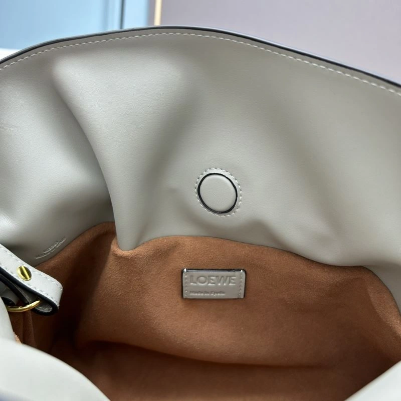 Inexpensive Loewe Flamenco Bags