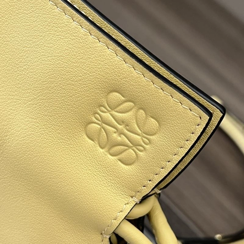 1:1 copy Loewe Flamenco Bags