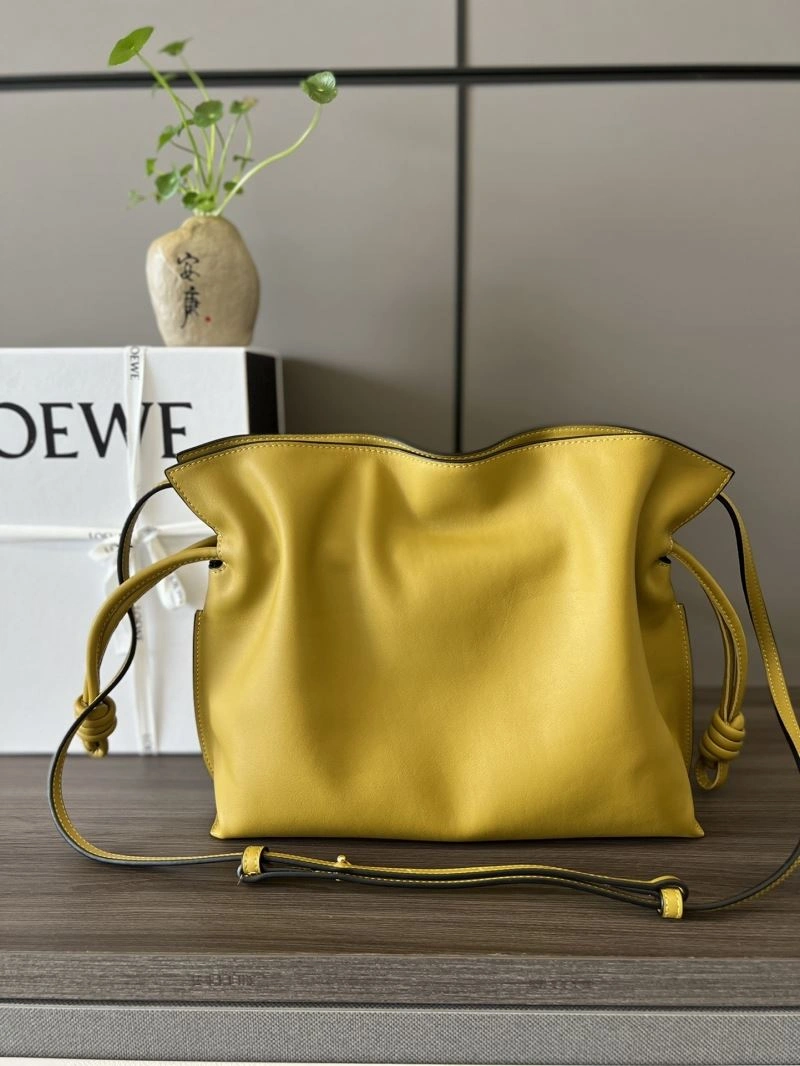 Top match Loewe Flamenco Bags
