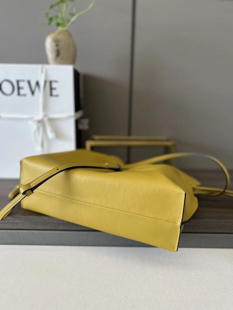 Top match Loewe Flamenco Bags