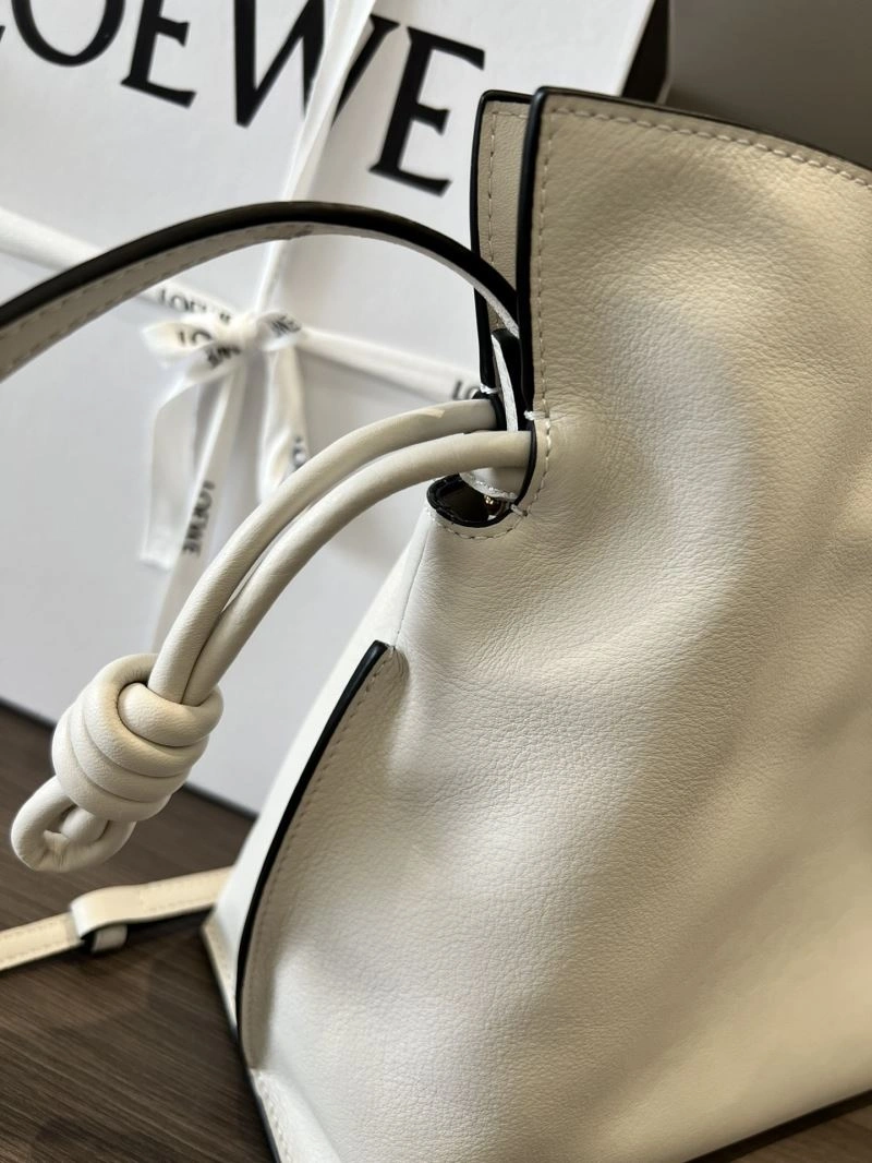 Low-cost Loewe Flamenco Bags