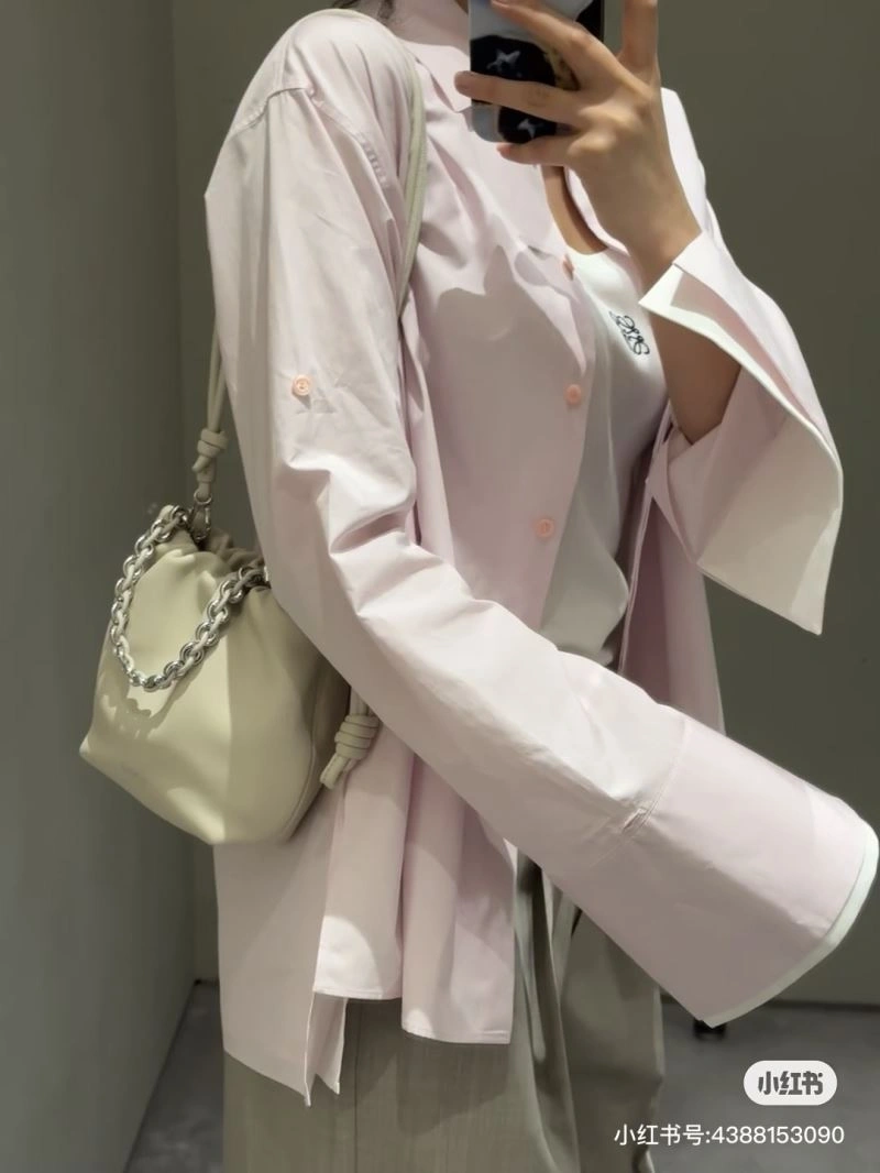 Top match Loewe Flamenco Bags