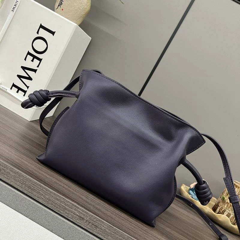 Low-cost Loewe Flamenco Bags