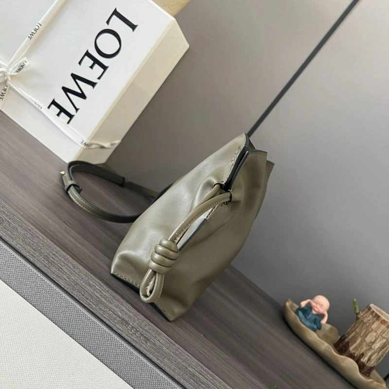 Low-cost Loewe Flamenco Bags