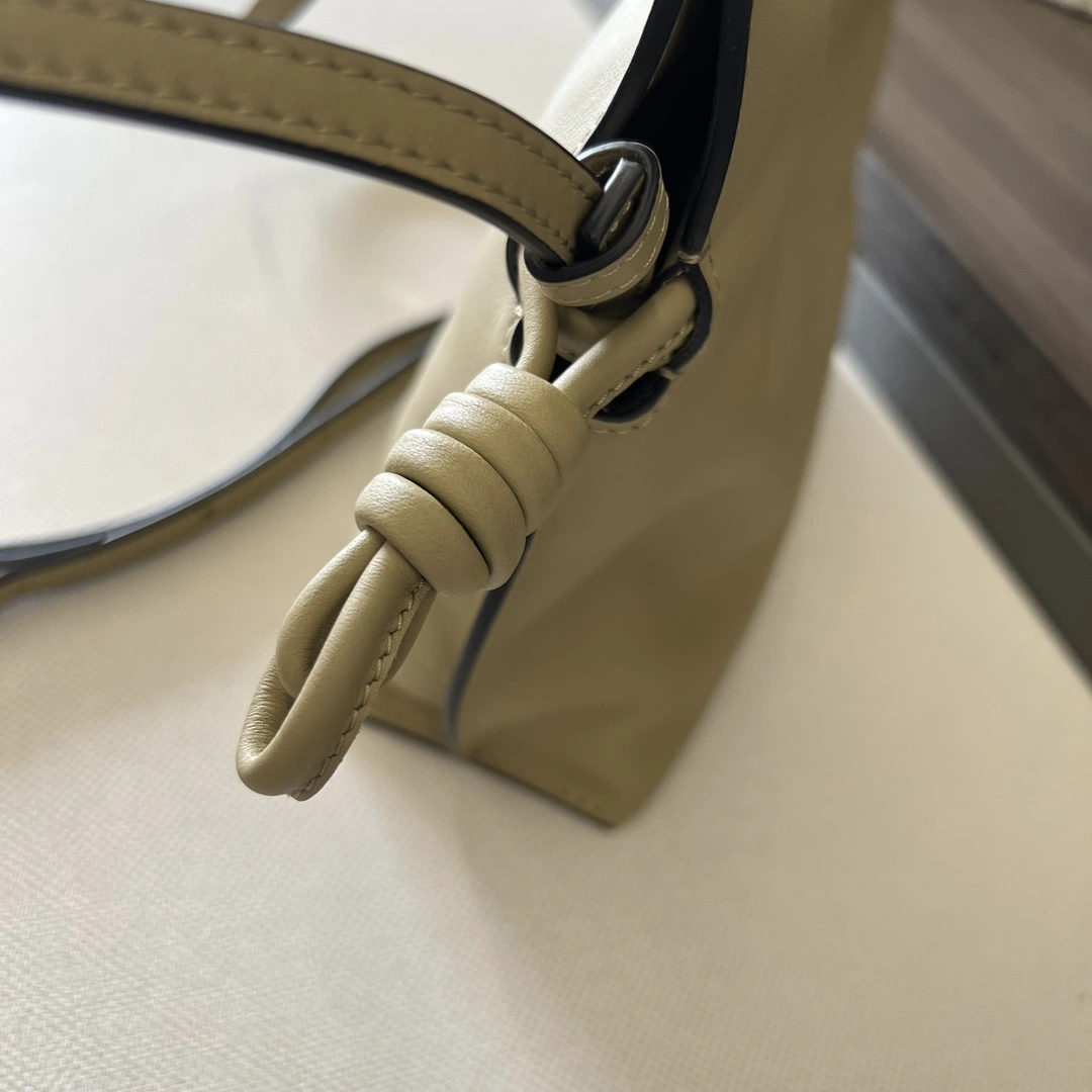 Discounted Loewe Flamenco Bags