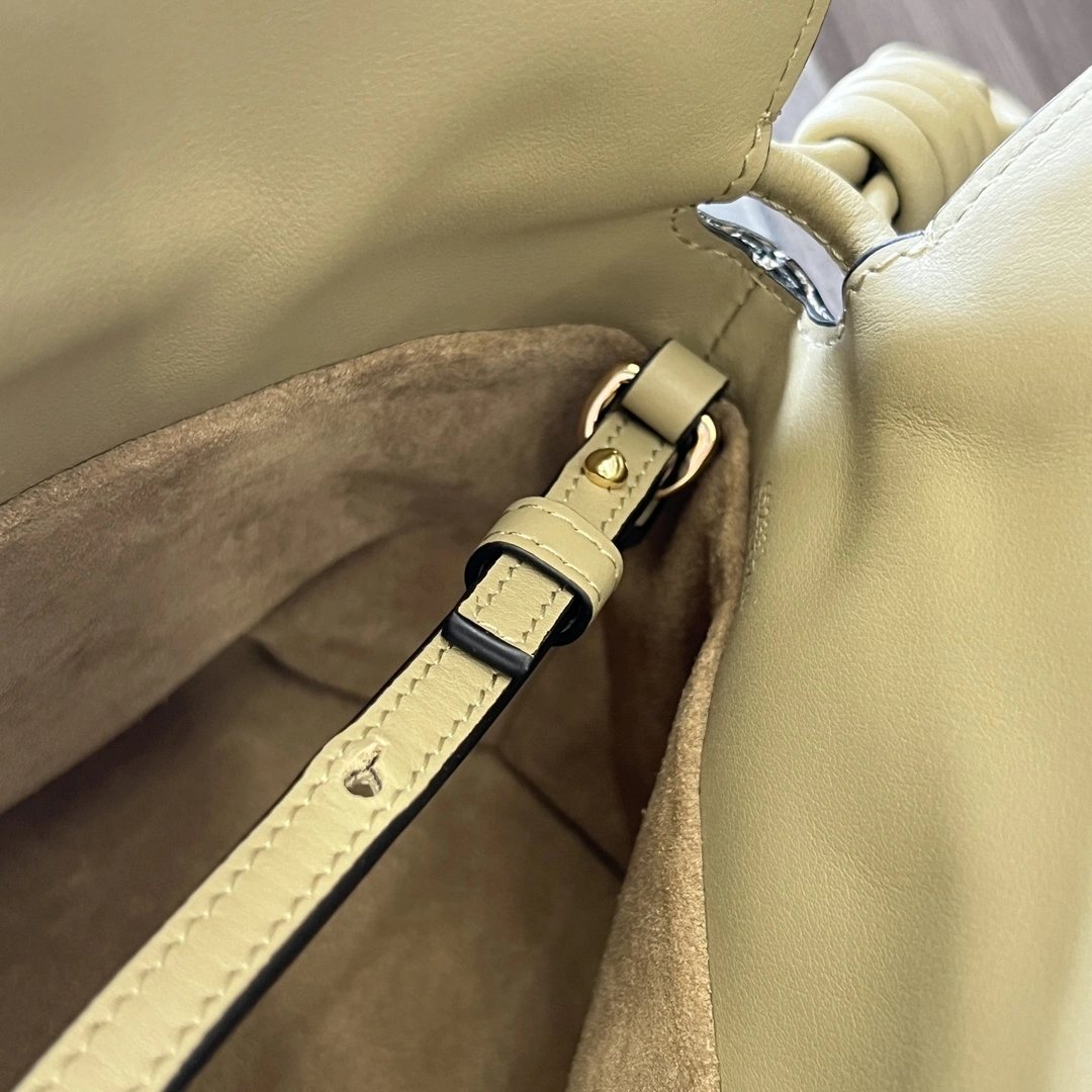 Discounted Loewe Flamenco Bags