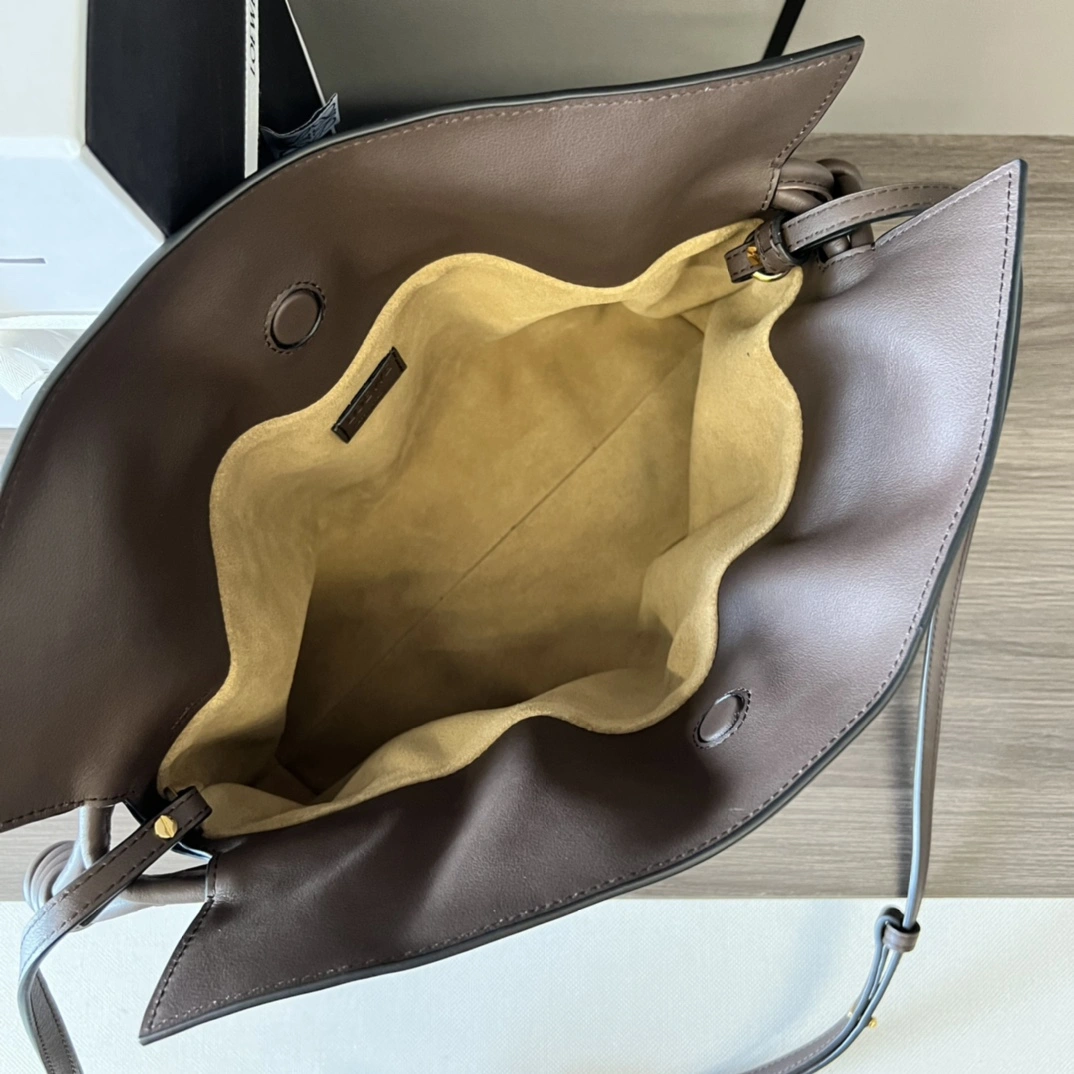Discounted Loewe Flamenco Bags