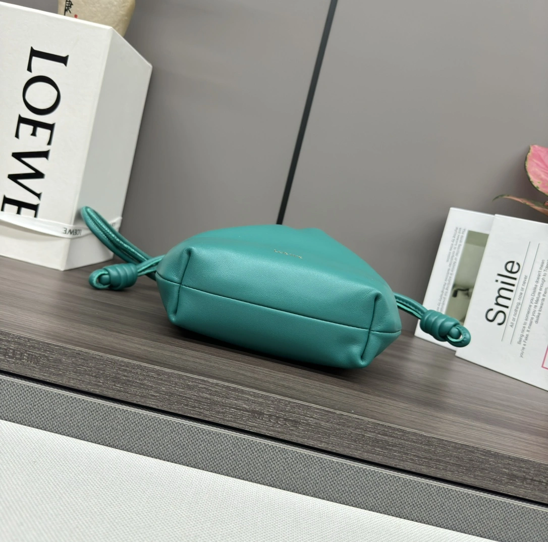 Indistinguishable Loewe Flamenco Bags