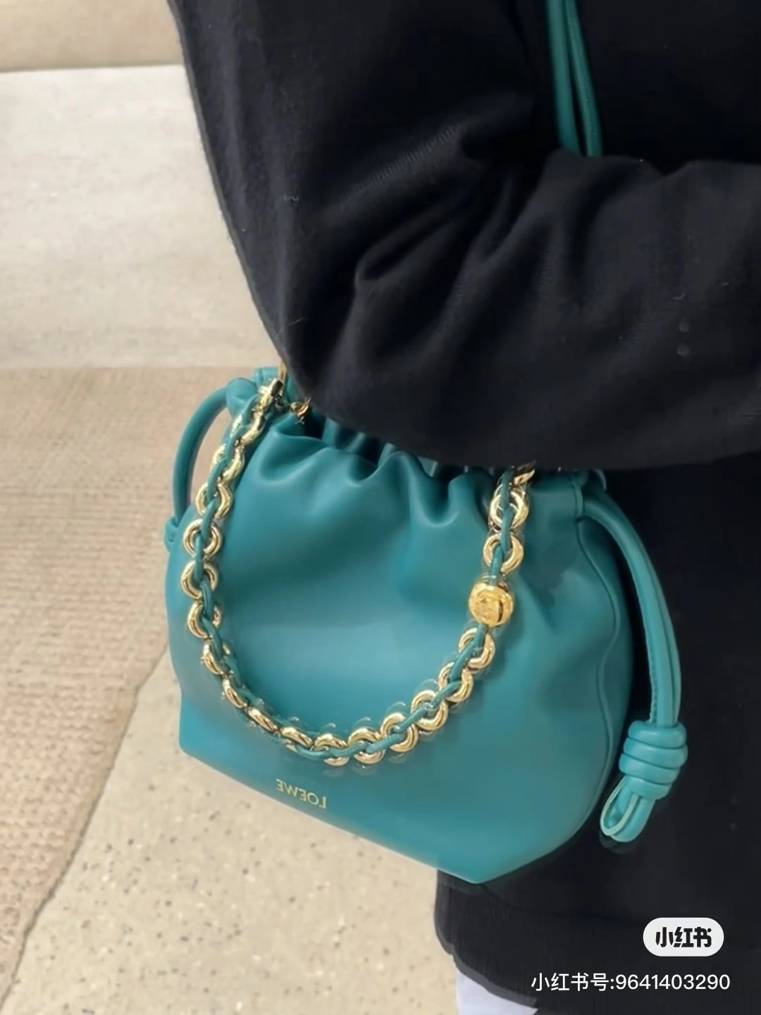 Indistinguishable Loewe Flamenco Bags