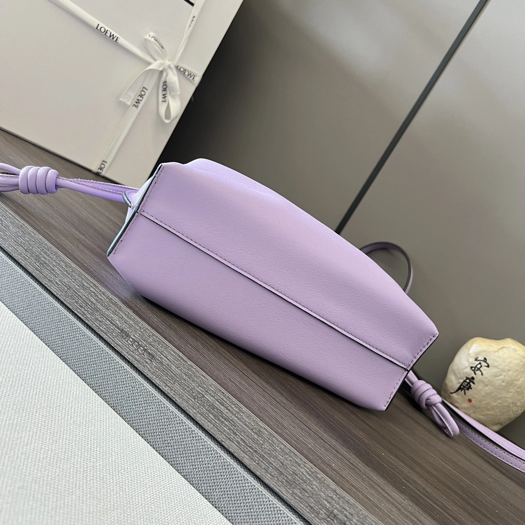 High fidelity Loewe Flamenco Bags