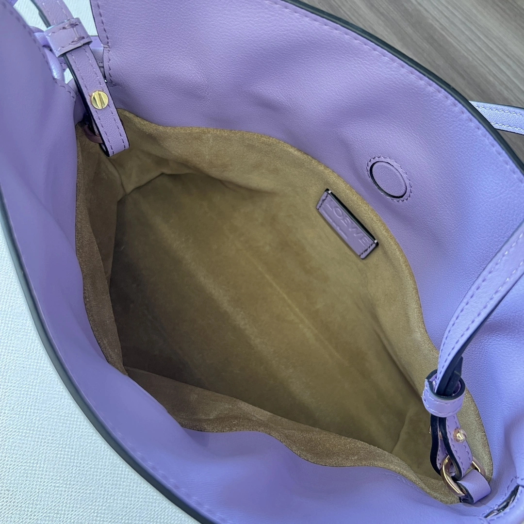 High fidelity Loewe Flamenco Bags