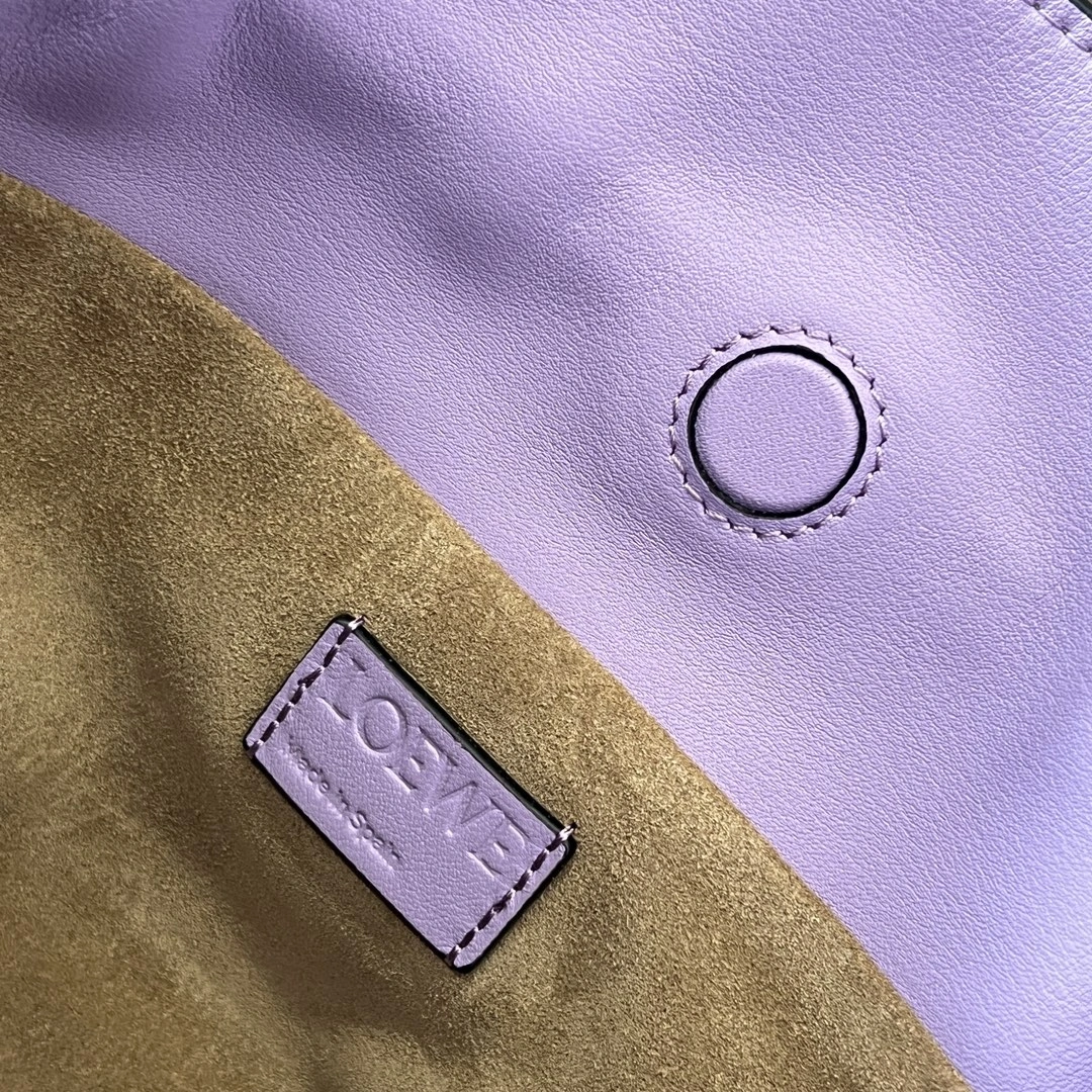 High fidelity Loewe Flamenco Bags