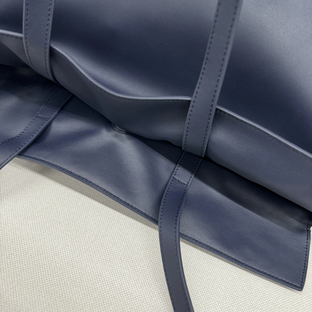 Factory-made Loewe Flamenco Bags