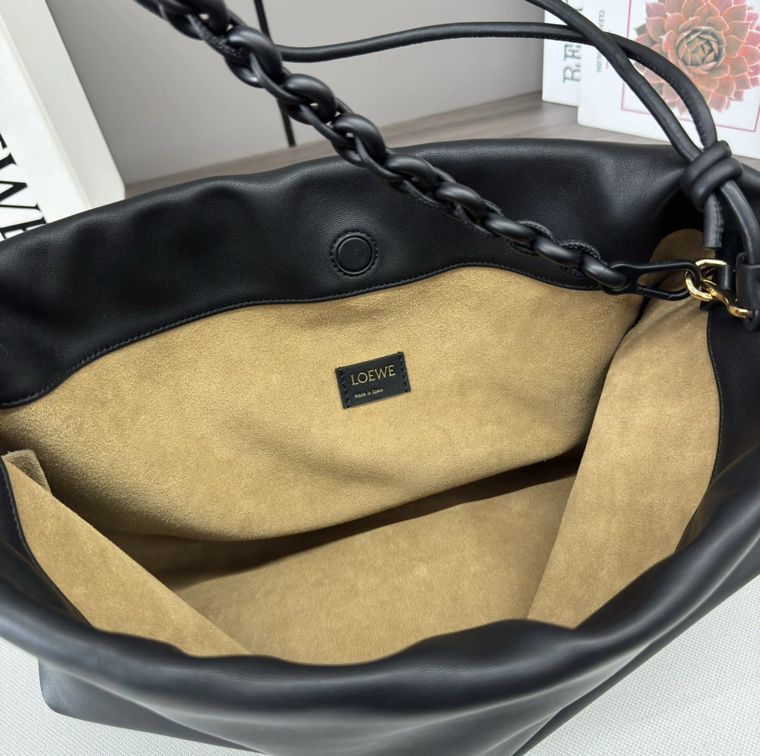High fidelity Loewe Flamenco Bags