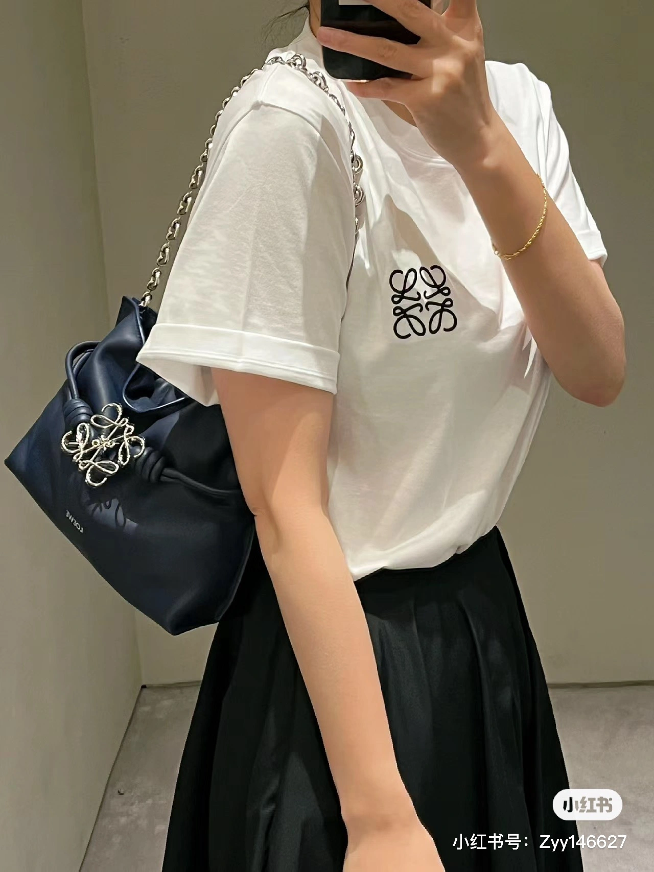 Discounted Loewe Flamenco Bags