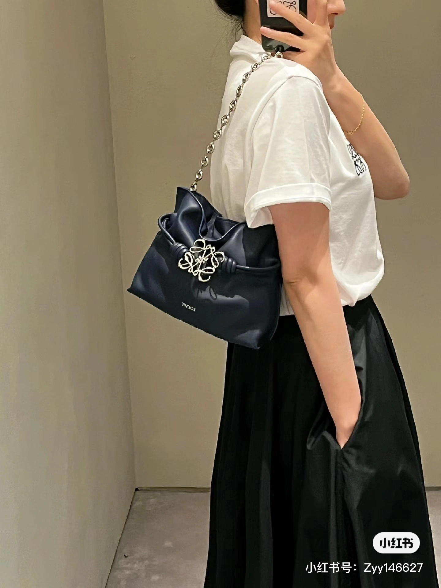 Discounted Loewe Flamenco Bags