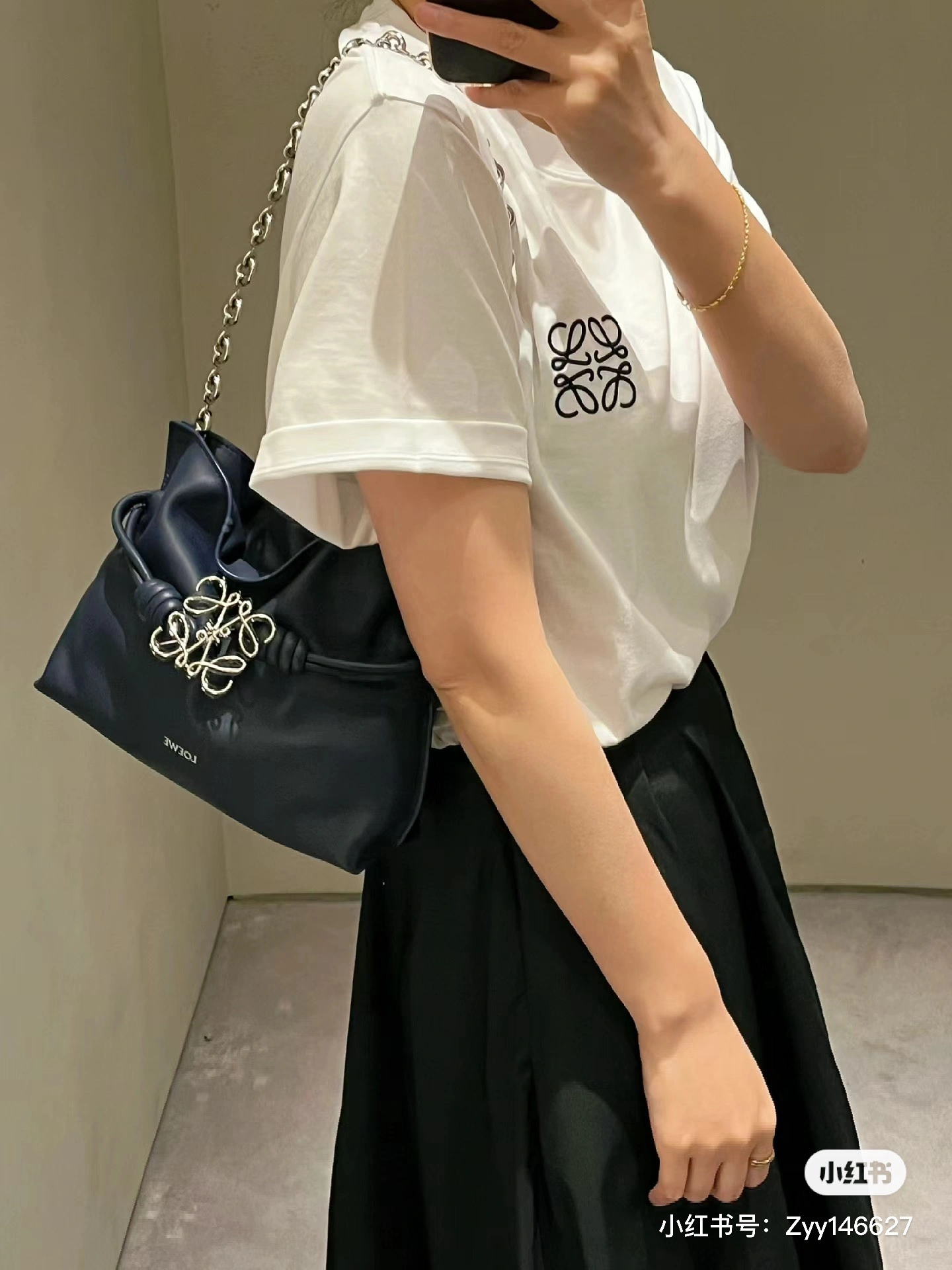 Discounted Loewe Flamenco Bags