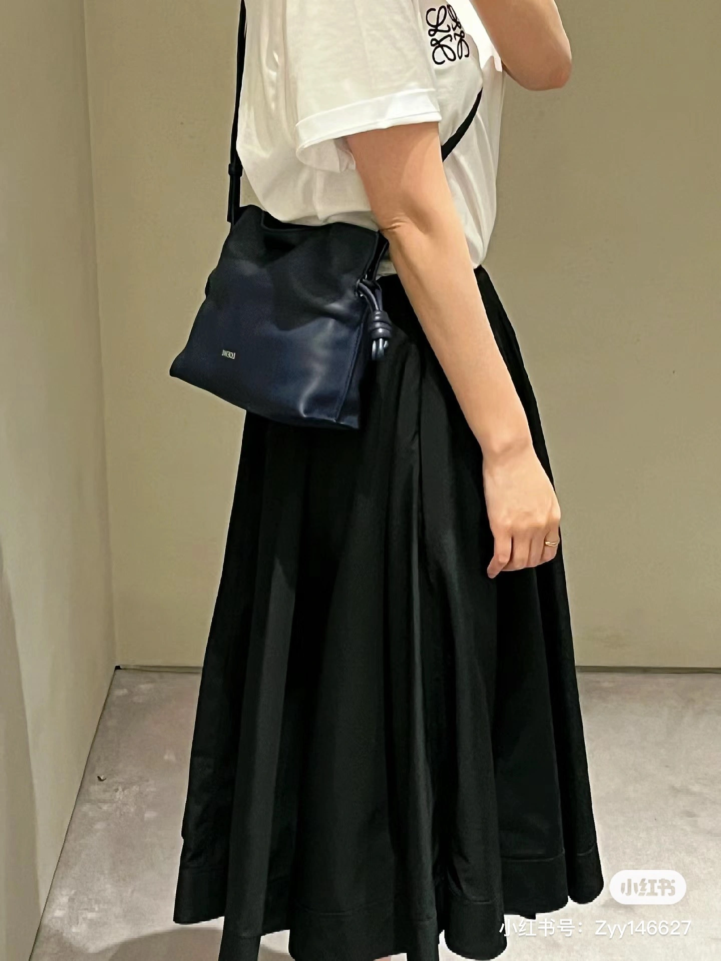 Discounted Loewe Flamenco Bags