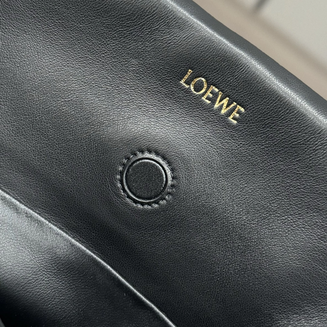 Precise copy Loewe Flamenco Bags