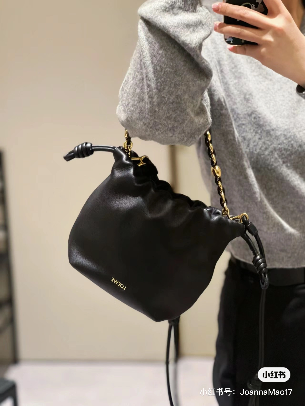 Accurate model Loewe Flamenco Bags