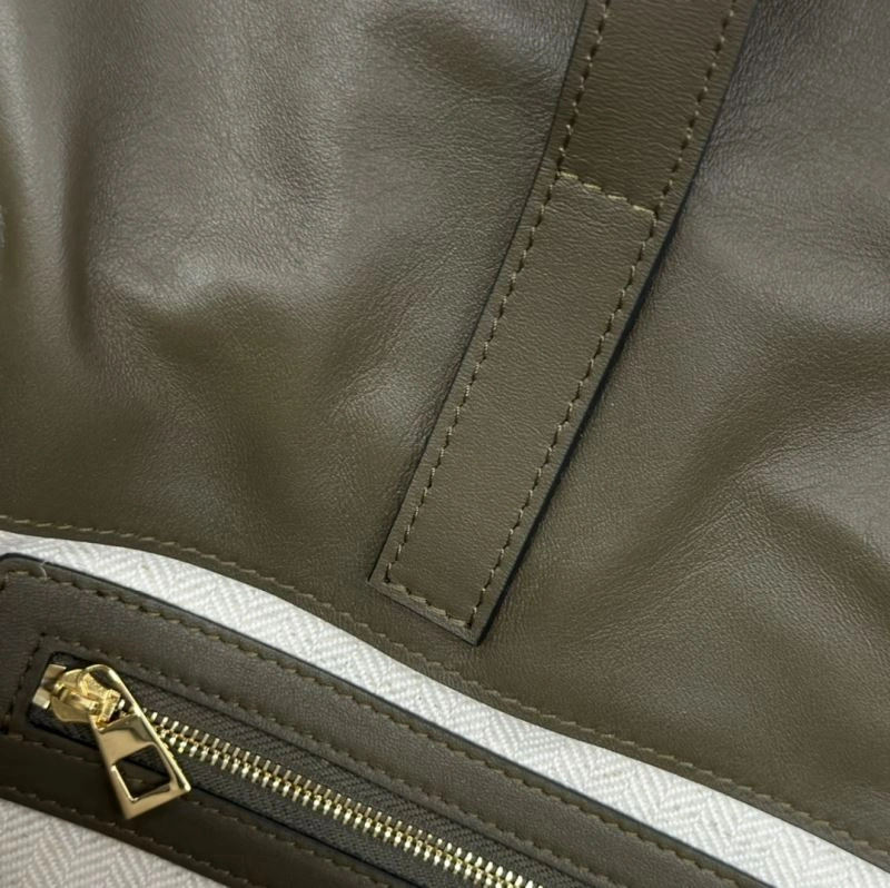 High fidelity Loewe Flamenco Bags