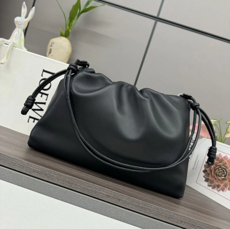 Top match Loewe Flamenco Bags