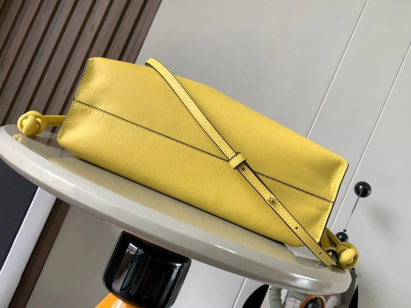 Accurate model Loewe Flamenco Bags
